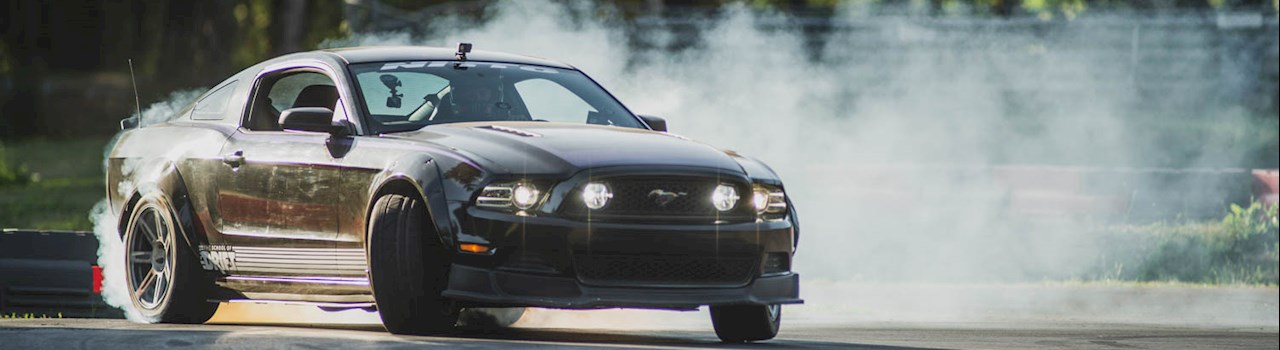 Fun-Haver Field Tests: Desert Racing Trucks and an RTR Mustang at the ...