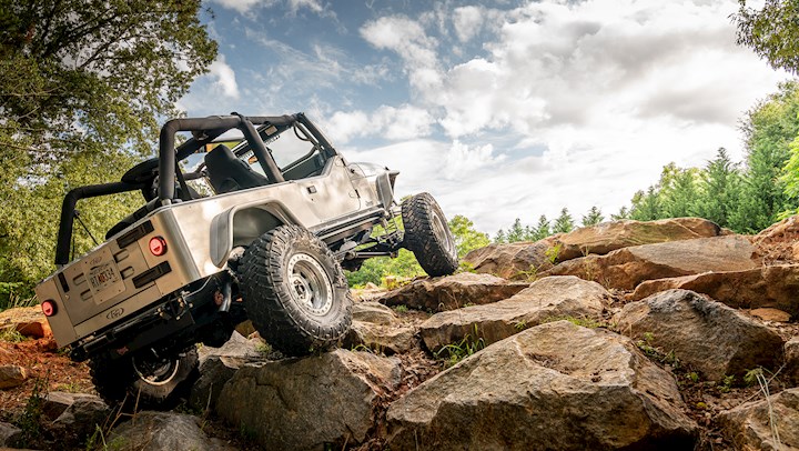 Long Live The LJ: Is This the Perfect Wrangler? | DrivingLine