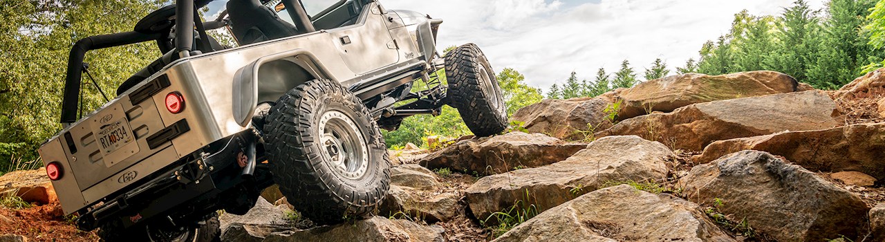 Long Live The LJ: Is This the Perfect Wrangler? | DrivingLine