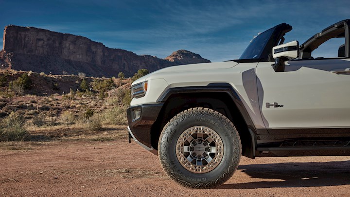 GMC Hummer EV: More In-Depth Info On the 1,000hp 11,500lbs-ft ...