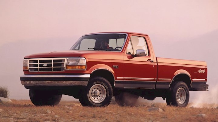 Building The Ford 300 Inline 6 Unkillable Engine For Power And ...