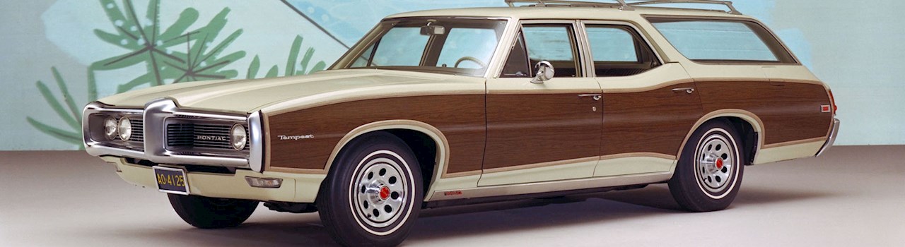 Muscle Wagons: Five All-American Station Wagons & Their Muscle Car ...