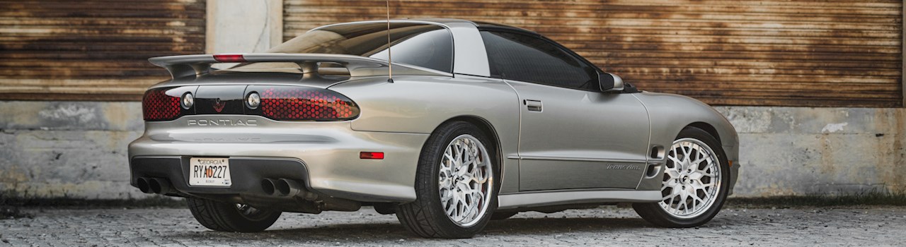 The New Classics: A Built and Sorted 2000 Pontiac Trans Am | DrivingLine