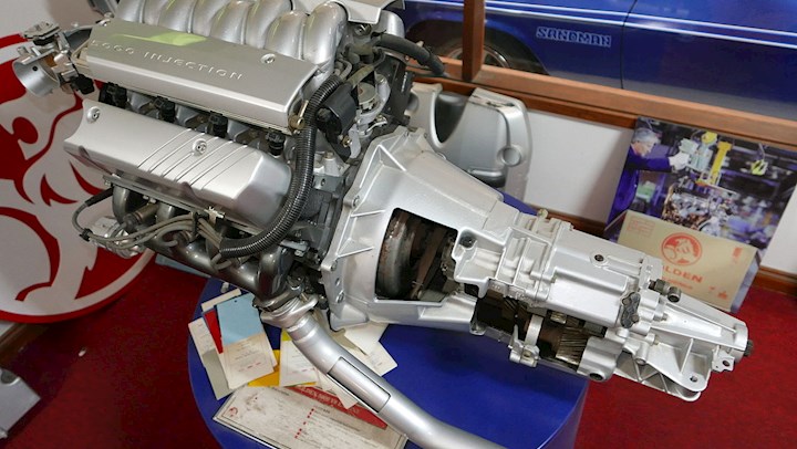 The 700R4 and 4L60E Automatic Transmissions Shifted Hot Rod And Drag ...