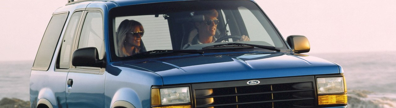 The Original Ford Explorer Brought Off-Roading To The SUV Masses (And ...