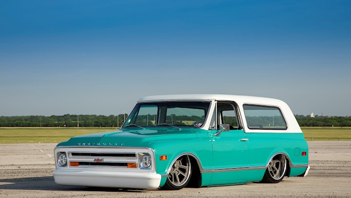 The Family Cruiser: A Slammed ’72 Blazer Built to Modern Standards ...