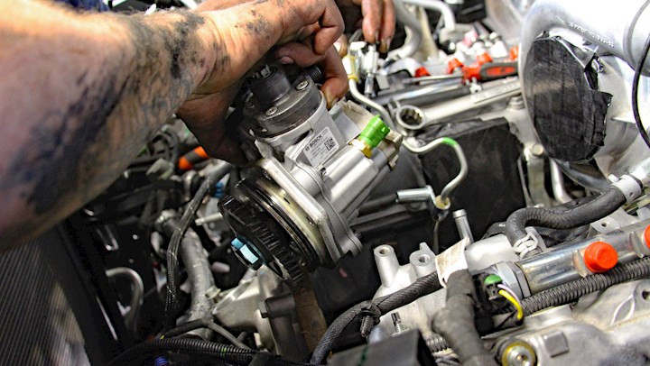 Save $10K On Your LML Duramax Diesel Engine: Install A Lift Pump ...