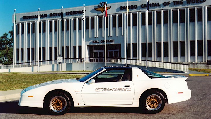 Turbo Trans Am: How this Buick V6-Powered Pontiac Smoked the Corvette ...