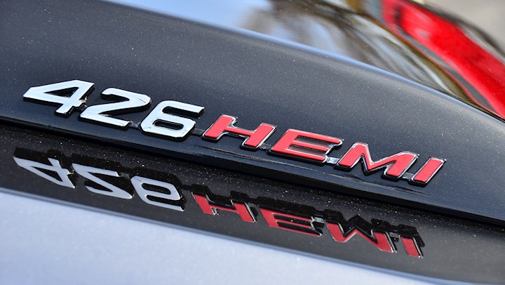 The 5 Best Mopar V8 Engines of All-Time | DrivingLine