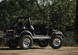 Open Air Off-Roaders: Which $35,000 4x4 Rig is Right for You? | DrivingLine