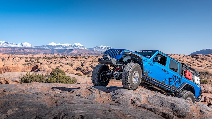 Jeep Gladiator Rubicon Overland Build on 40" Tires | DrivingLine
