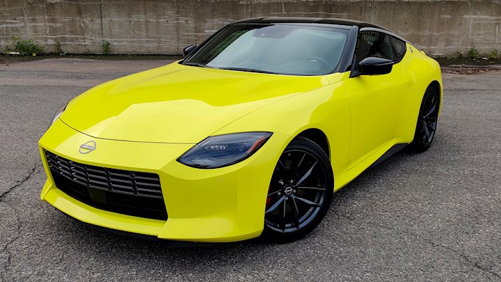 Test Drive Review: 2023 Nissan Z Revives Its Glorious Turbocharged ...