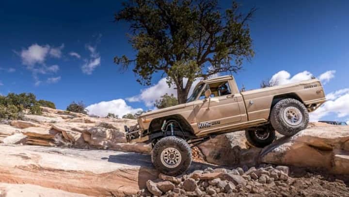 4 Reasons Why You Should Engine Swap Your Off-Road Rig | DrivingLine