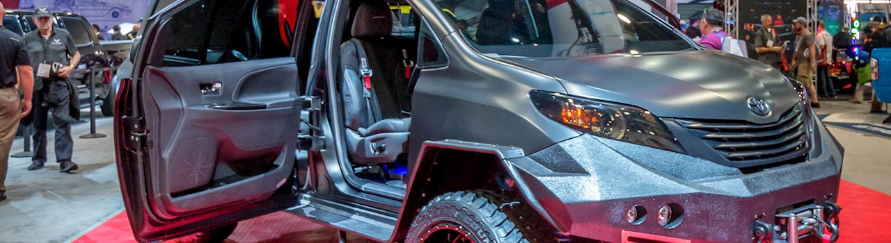 Toyota's 4x4 Sienna Unveiled at SEMA 2015 | DrivingLine