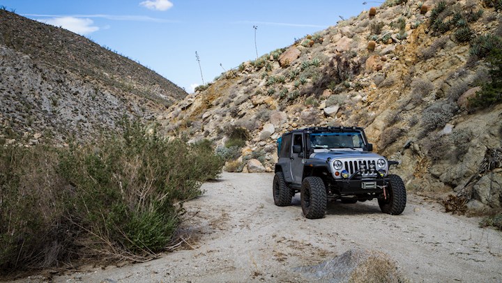 Exploring The Mine Wash Trail | DrivingLine