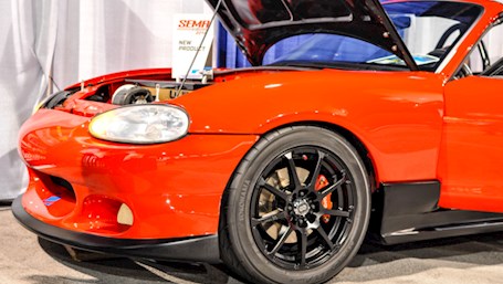 Red is the New Green: Torque Trends 1999 E-Miata Roadster | DrivingLine
