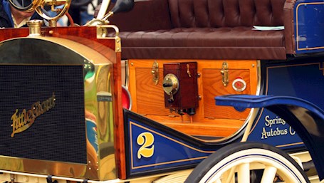 What is a Jitney Bus? | DrivingLine