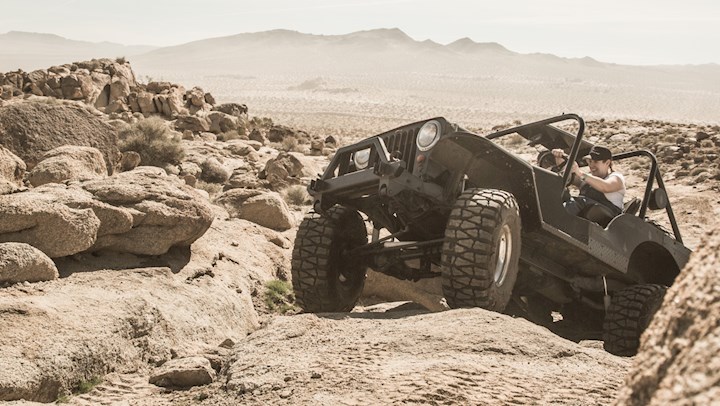 Mastering the Art of Rock Crawling: Beginner's Course | DrivingLine