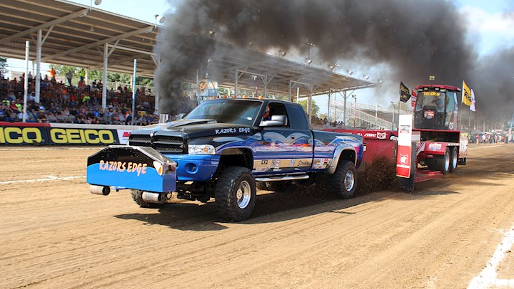 Scheid Diesel Extravaganza 2016: The Super Bowl of Truck Pulling ...