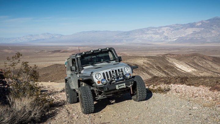 Traveling the Extended Nadeau Trail via Slate Range Crossing | DrivingLine