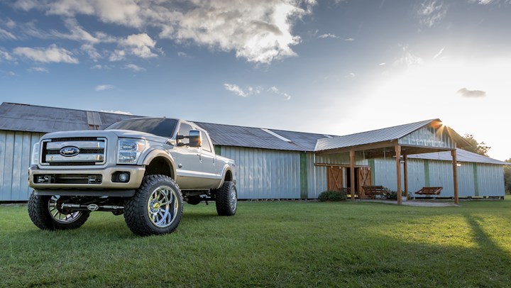 Grappaholics' 2011 Ford F-250 Project Build | DrivingLine