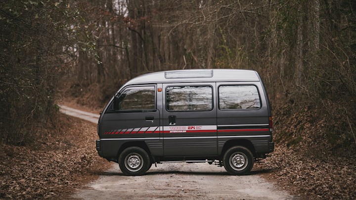 Importing Into the U.S.: A Suzuki Microvan for the Everyman | DrivingLine