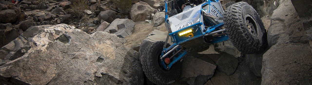 5 Reasons Why Your Solid-Axle Rig Is Obsolete | DrivingLine