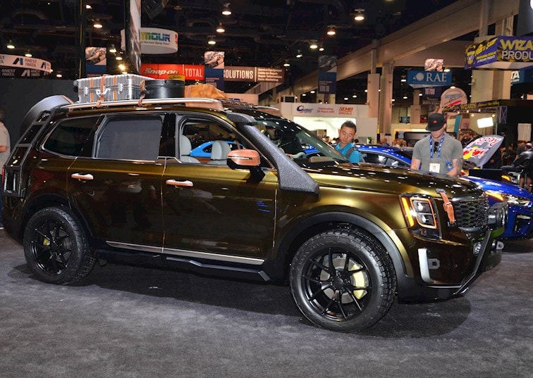 Kia's SEMA Tellurides: Behind the Build | DrivingLine