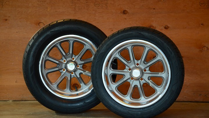 How to Measure for Custom Wheels and Tires | DrivingLine