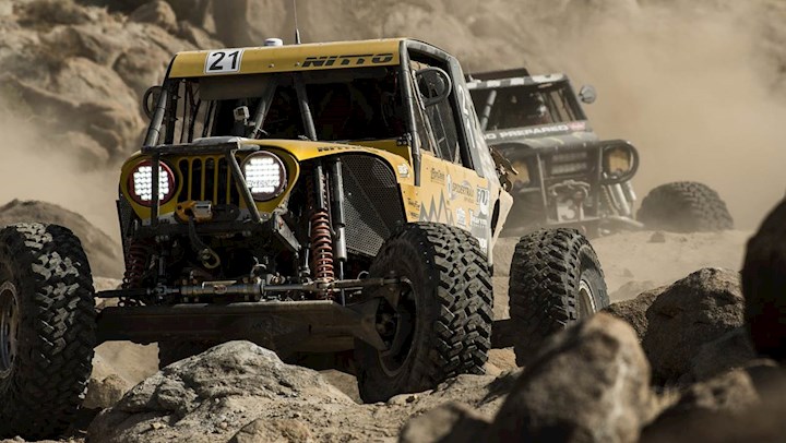 No Limits: The Differences in 4400 Class Suspension | DrivingLine