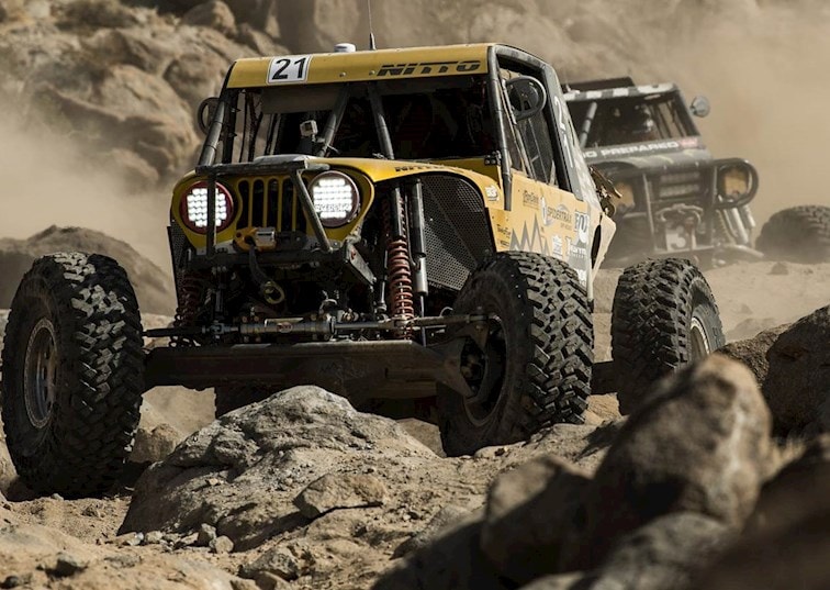 5 Reasons Why Your Solid-Axle Rig Is Obsolete | DrivingLine