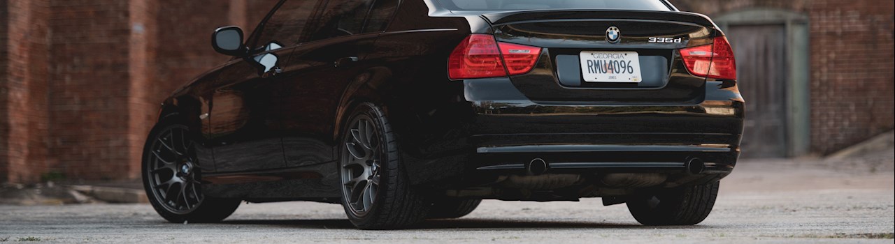 Stealth Bomber: BMW 335D | DrivingLine