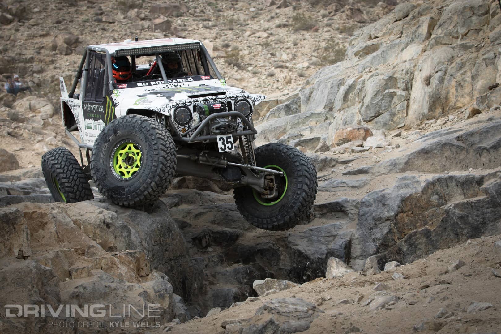 5 Reasons Why Your Solid-Axle Rig Is Obsolete | DrivingLine