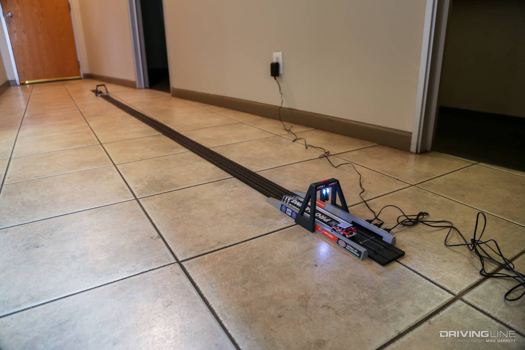 Slot Cars Forever! Rediscovering the Fun of Miniature Racing with Auto ...