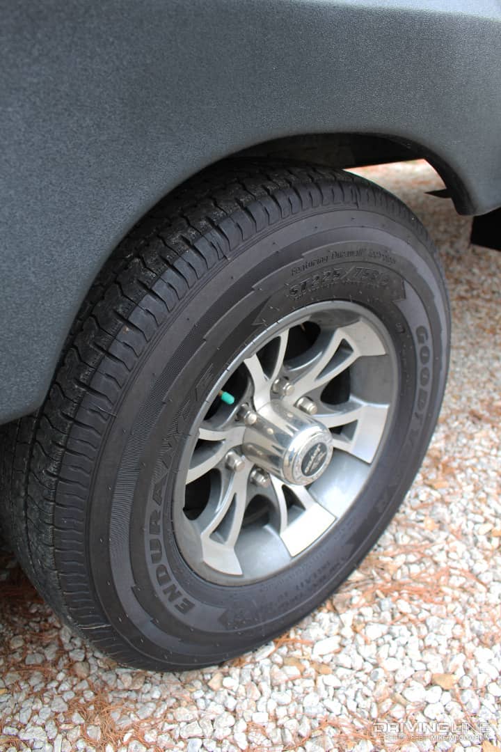How to Pick the Best Trailer Tire | DrivingLine