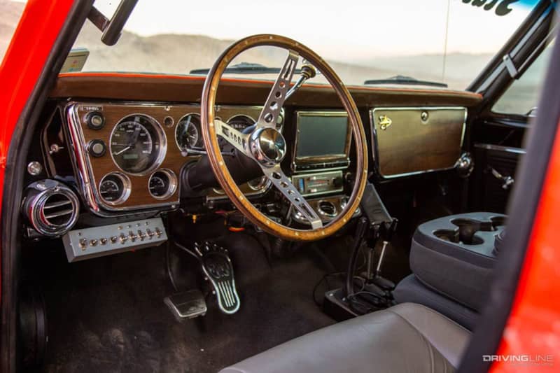 A History of the '67-'72 Chevrolet Suburban, The Revolutionary SUV That ...