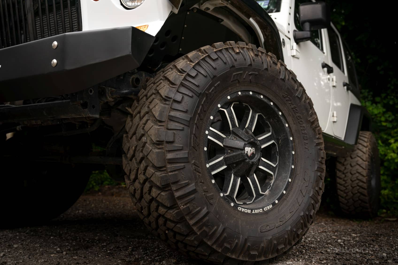 Jeep Wrangler JK Gladiator Conversion | Inside Line | DrivingLine