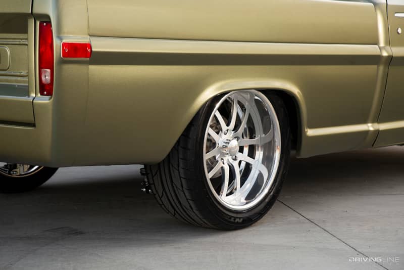 A History Of The Ford 460, The Blue Oval's Longest-Lasting Truck Big ...