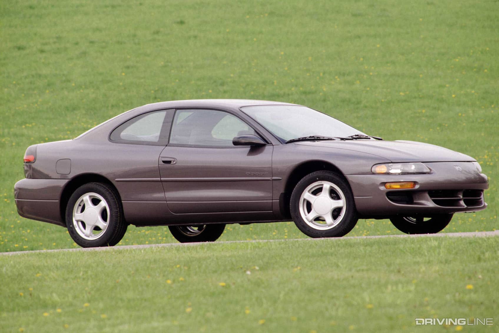 From IROC to Gran Turismo: The First Gen Dodge Stratus & Avenger Were ...