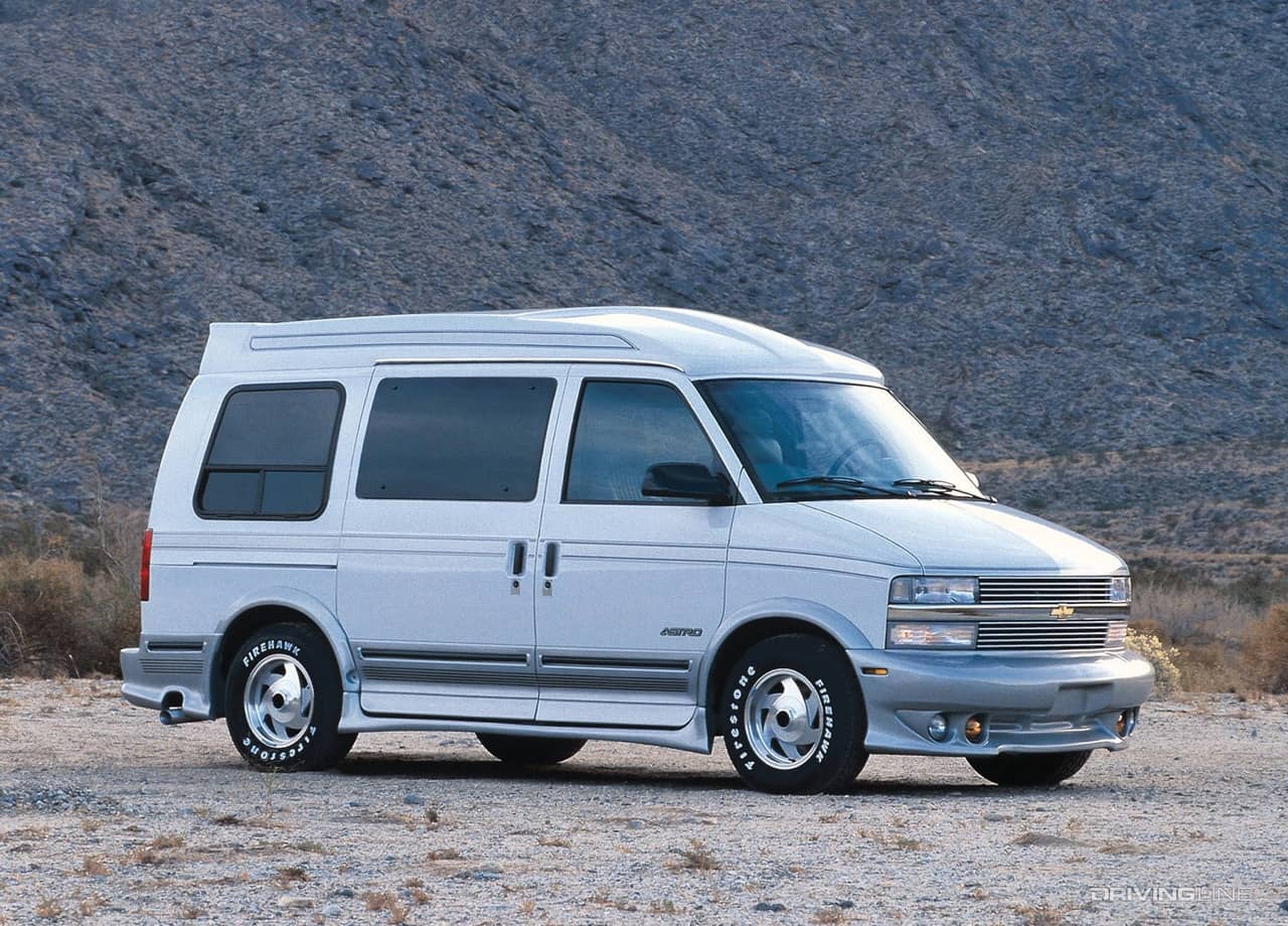 The Chevrolet Astro Is The Rad 4x4 Minivan Everyone Forgot About ...