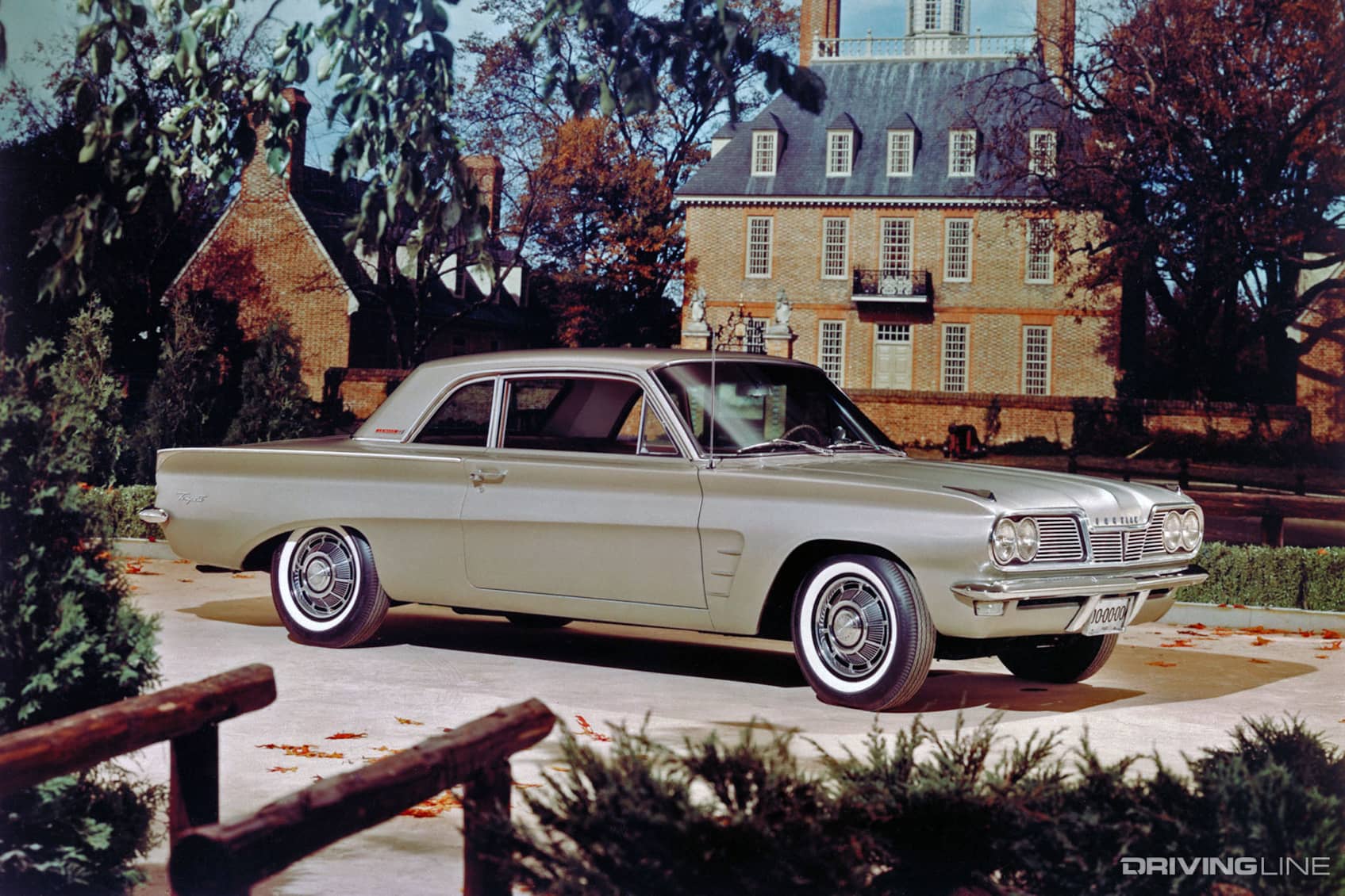 Before the GTO: The '61-'63 Tempest Was Pontiac's Answer to the Corvair ...