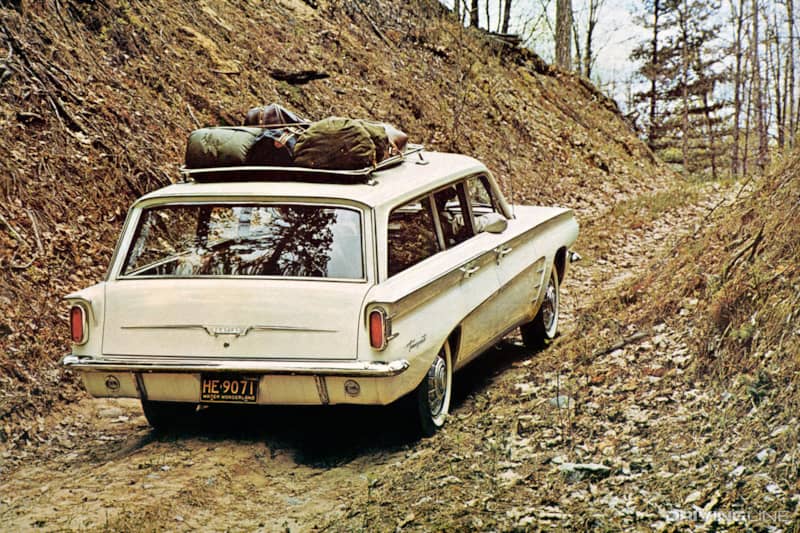 Before the GTO: The '61-'63 Tempest Was Pontiac's Answer to the Corvair ...