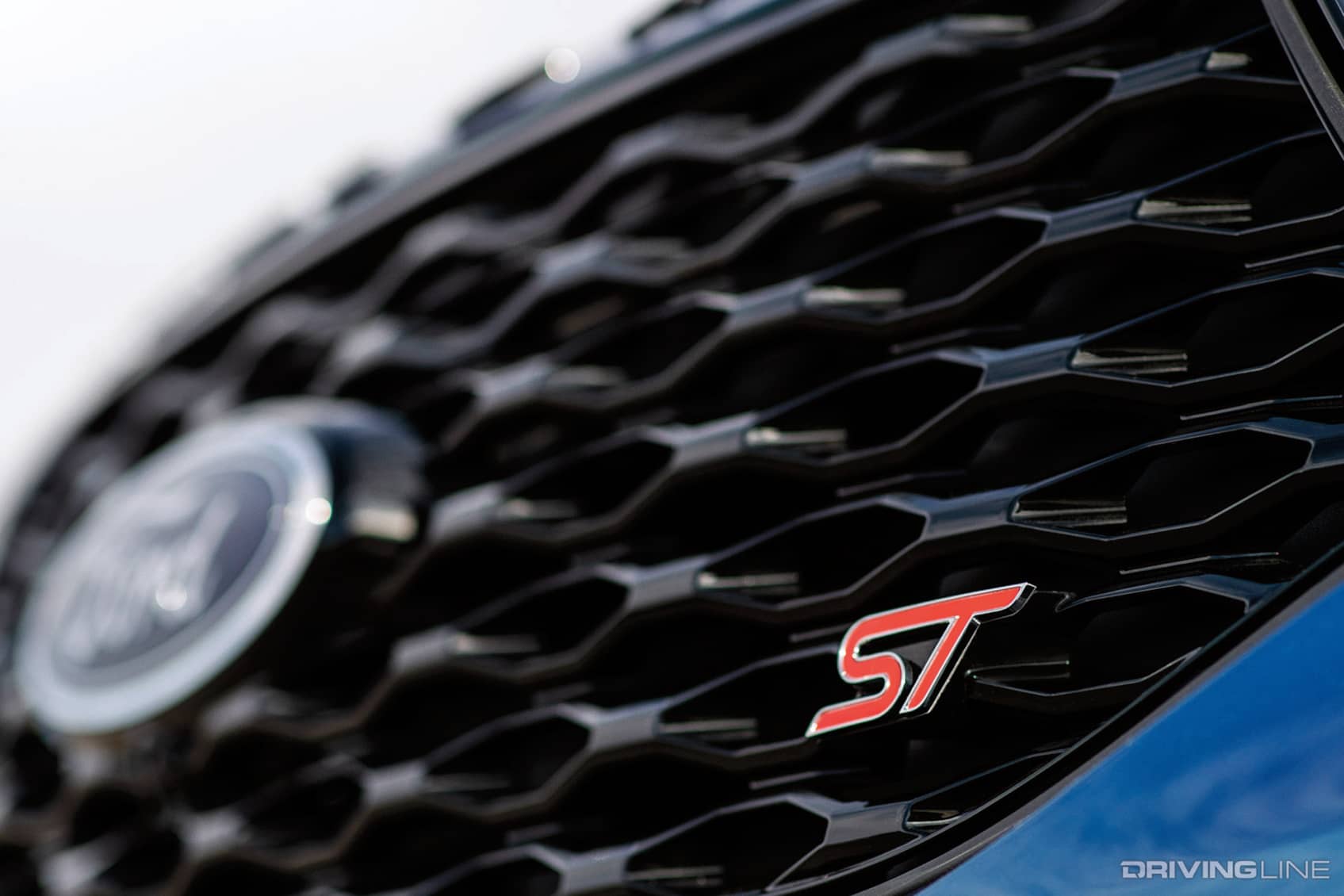 Street Performance or Off-Road Fun? Ford Explorer Timberline vs Ford ...