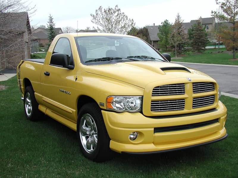 The Dodge Super Bee Added High Impact Muscle To Mopar's Hemi-Powered ...