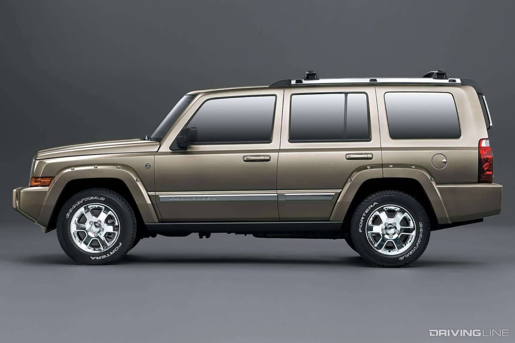 Big, Boxy & Better Than You'd Think? The Jeep Commander is an Underdog ...