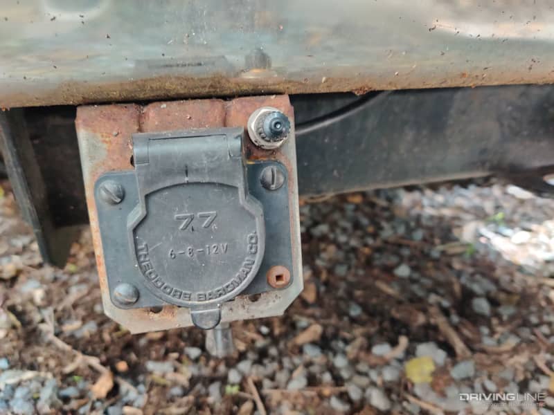 You Need Load-Leveling Air Springs on Your SUV or Pickup Tow Rig ...