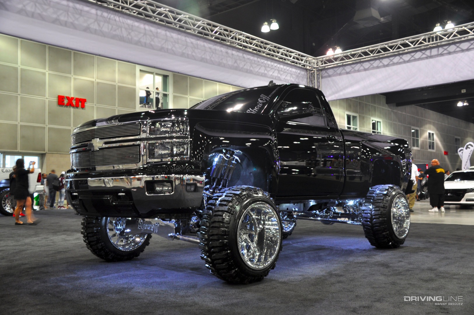 Rap Meets Wrapped at Dub Show Los Angeles [Gallery] | DrivingLine