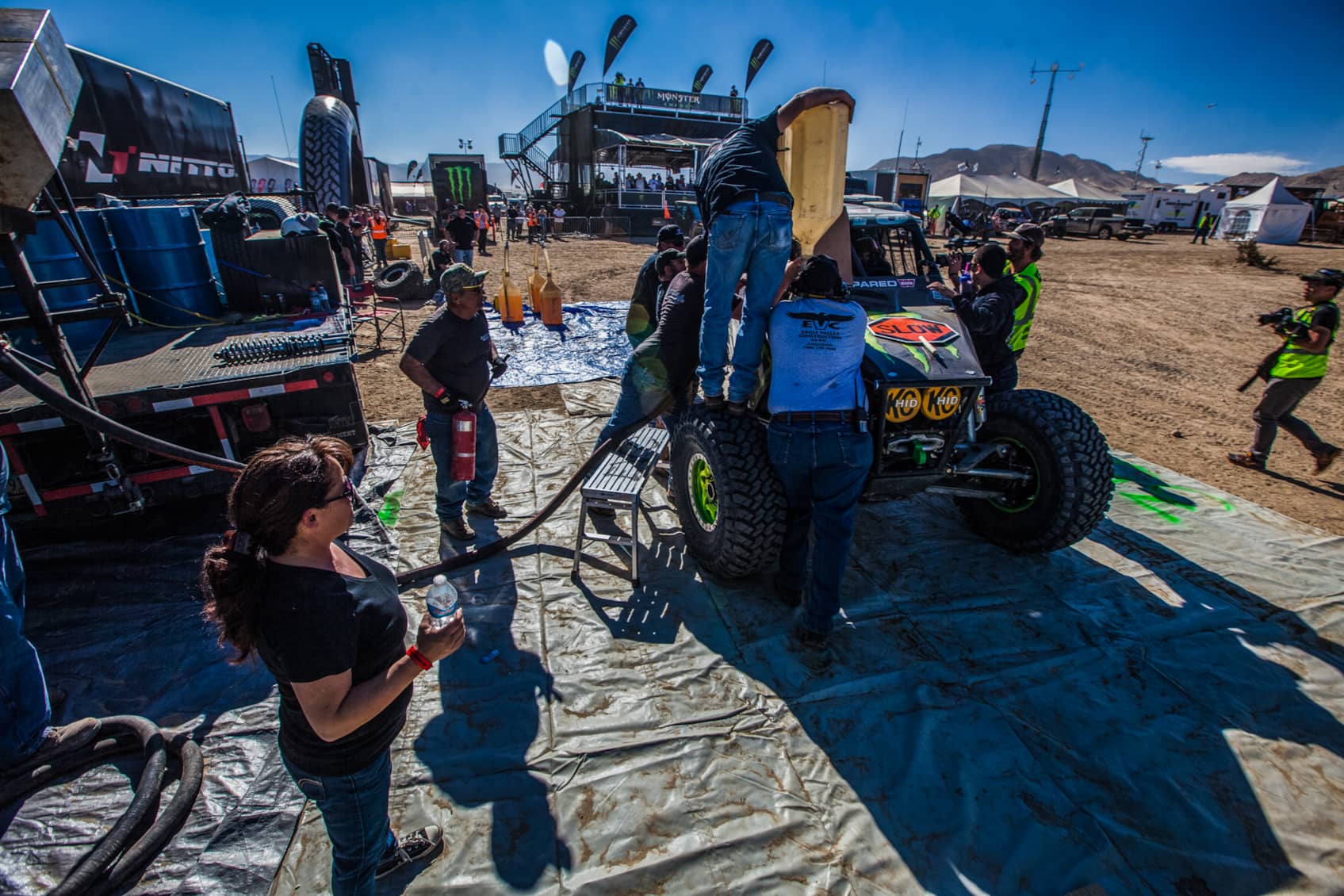 How to Pit for King of The Hammers | DrivingLine