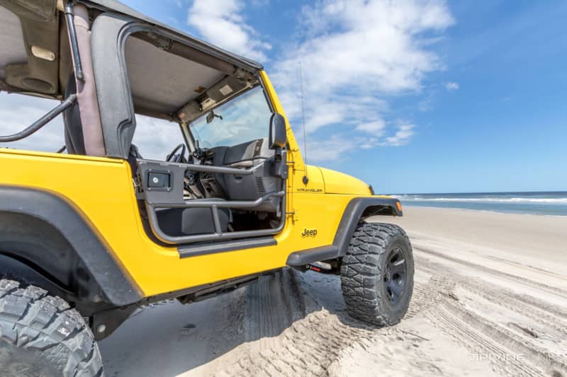 Free Breeze! Bestop Element Door Review | DrivingLine