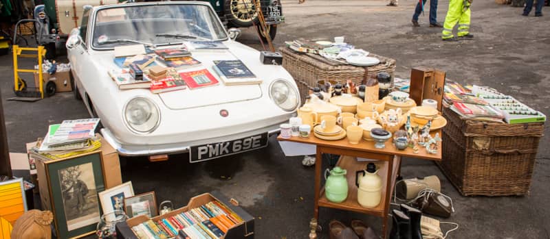 Putting the Trunk to Use: London's Classic Car Boot Sale | DrivingLine
